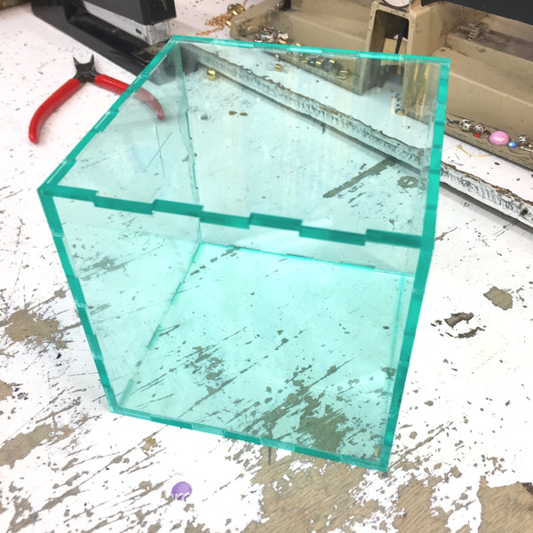 Acrylic Sheet, Transparent Clear w/ Green Edge, "Glass Green" (#3030 ...